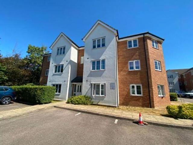 2 Bedroom Flat To Rent In Weston House, Gregory Gardens, NN3