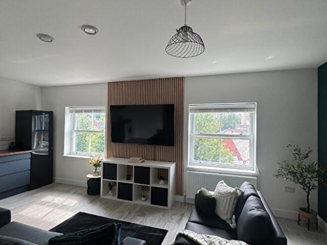 2 Bedroom Flat To Rent In Willowbank Mews, Coventry, West Midlands, CV1