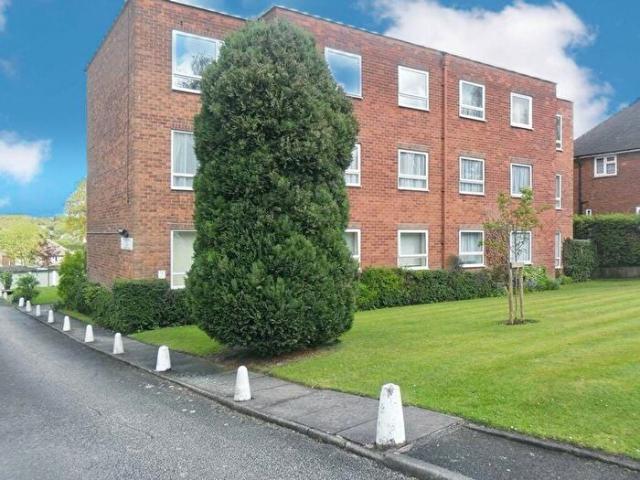 2 Bedroom Flat To Rent In Wingate Court, Blackberry Lane, Four Oaks, Siutton Coldfield, B74