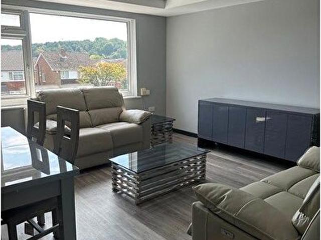 2 Bedroom Flat To Rent In Wollaton, Nottingham, NG8