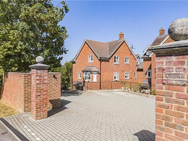 2 Bedroom Flat To Rent In Yarnells Hill, Oxford, Oxfordshire, OX2