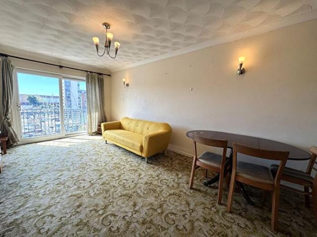 2 Bedroom Flat To Rent In York Court, Maritime Quarter, Swansea, SA1