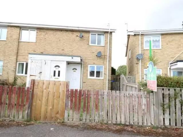 2 bedroom Flat to rent, Lindsey Close, Cramlington, NE23 £750.