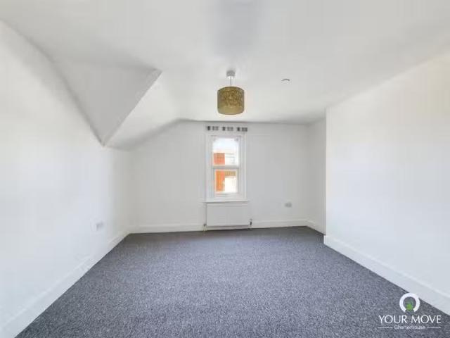 2 bedroom Flat to rent, Station Road, Birchington, CT7 £900 pcm
