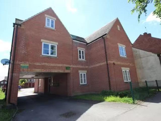 2 bedroom Flat to rent, Station Road, Ilkeston, DE7 £725 pcm