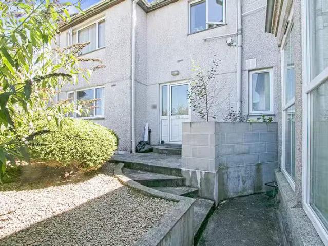 2 bedroom Flat to rent, Sea View Terrace, Camborne, TR14 £800.