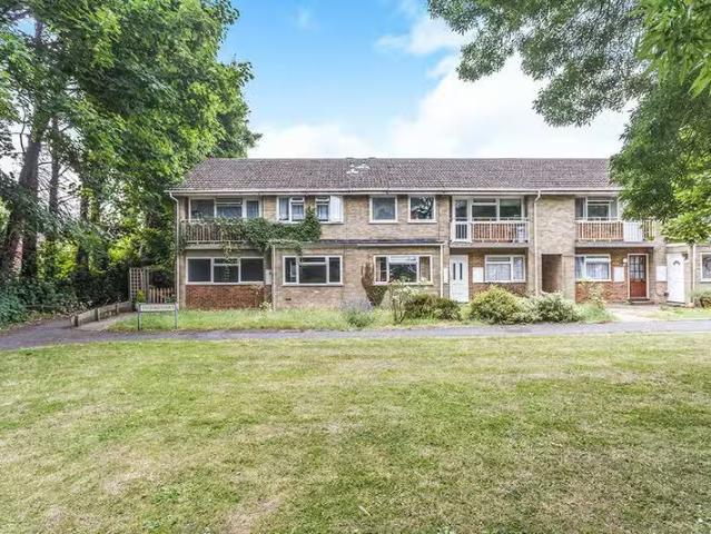 2 bedroom Flat to rent, Twyford Court, Maidstone, ME14 £1,300.