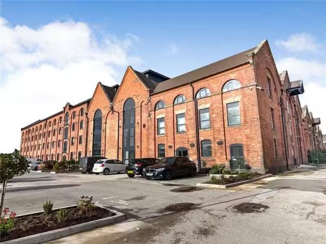 2 bedroom Flat to rent, The Maltings, Wetmore Road, DE14 £900.