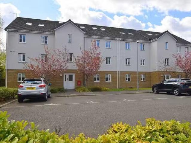 2 bedroom Flat to rent, Trinity Drive, Uddingston, G71 £950 pcm