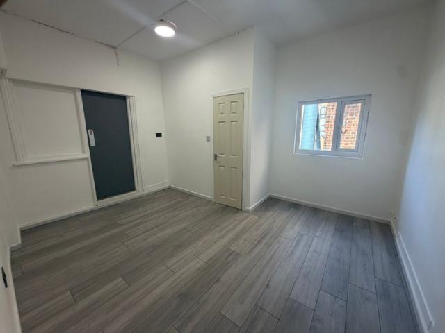 2 bedroom flat to rent Willesden NW10