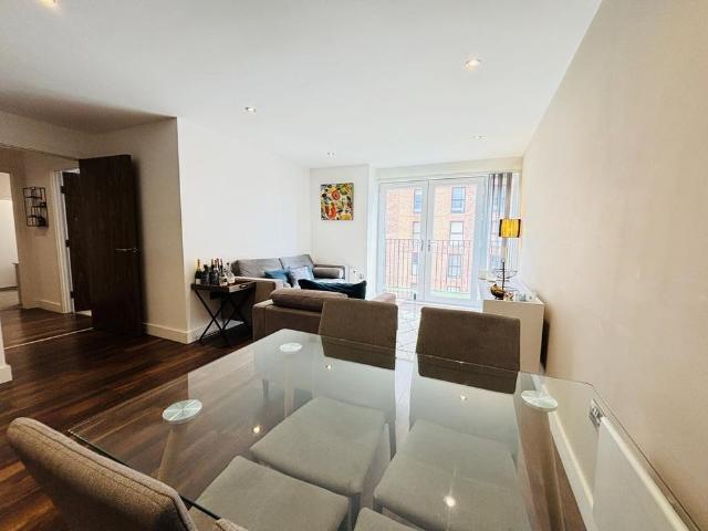 2 bedroom flat to rent