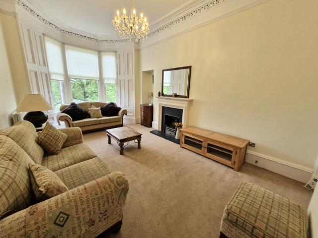 2 bedroom flat to rent