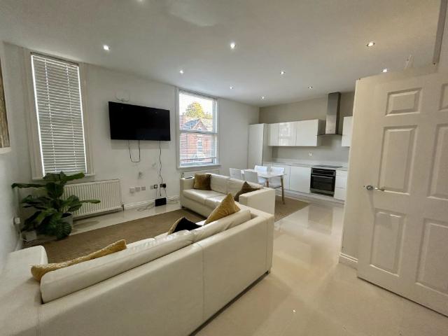 2 bedroom flat to rent