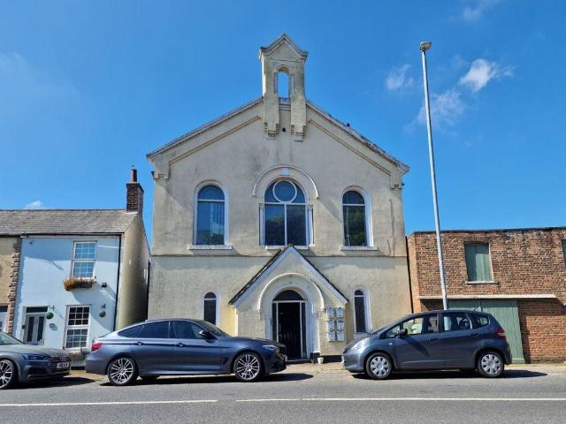 2 bedroom flat to rent