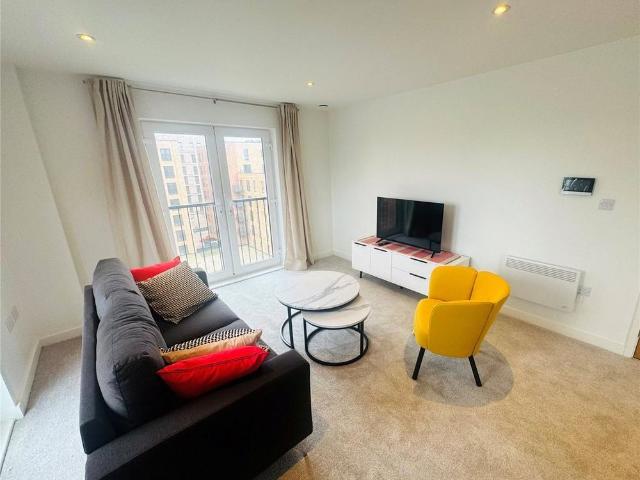 2 bedroom flat to rent