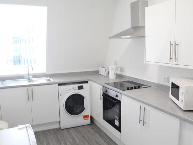 2 bedroom flat to rent