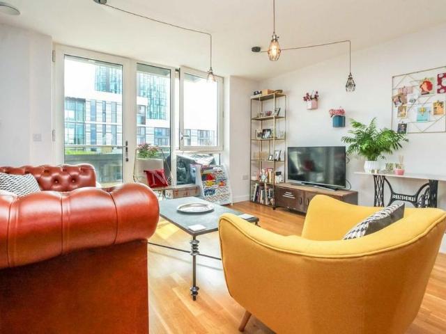 2 bedroom flat to rent