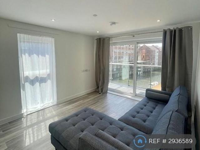 2 bedroom flat to rent