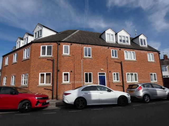 2 Bedroom Flat To Rent