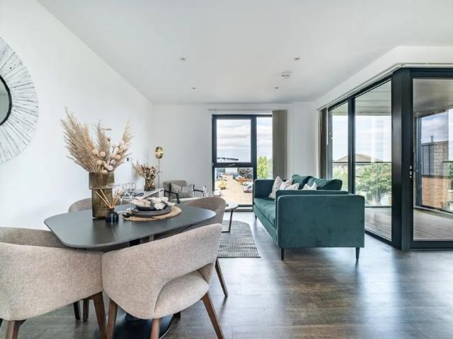 2 bedroom flat to rent
