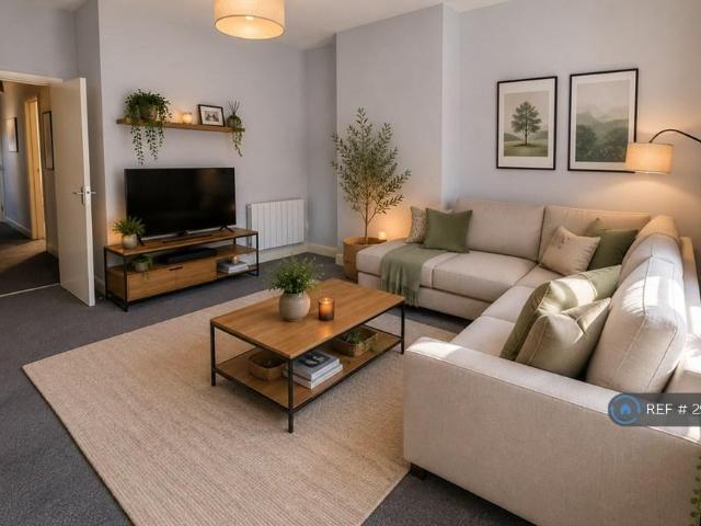 2 bedroom flat to rent