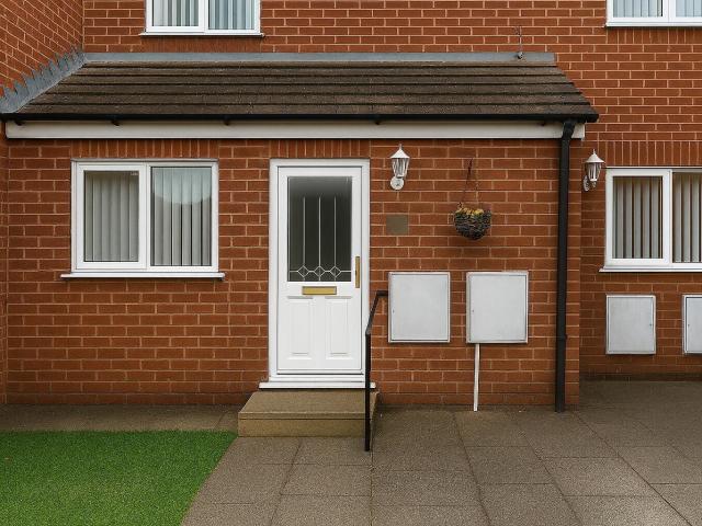 2 bedroom flat to rent