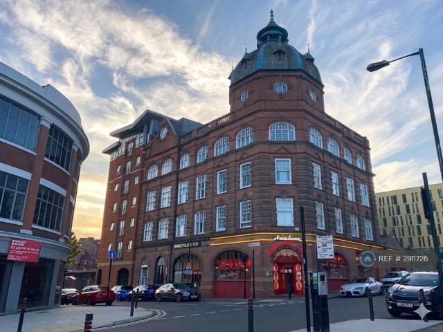 2 bedroom flat to rent