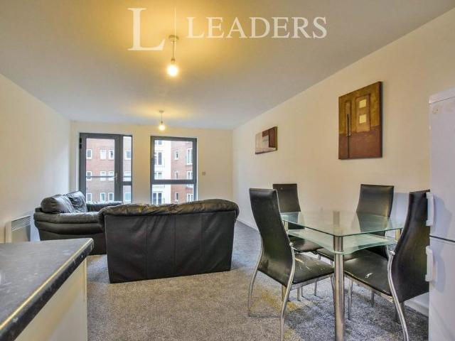2 bedroom flat to rent