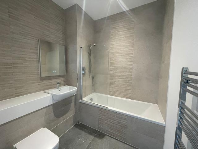 2 bedroom flat to rent