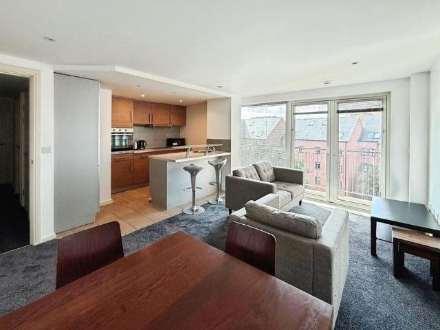 2 bedroom flat to rent