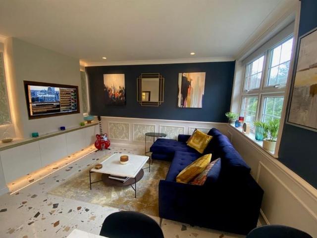 2 bedroom flat to rent