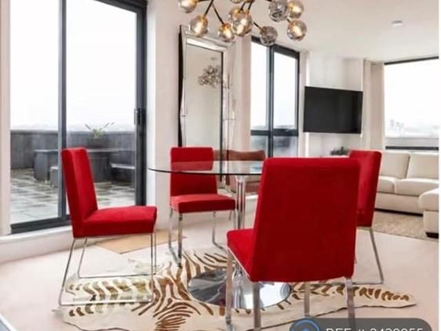 2 bedroom flat to rent