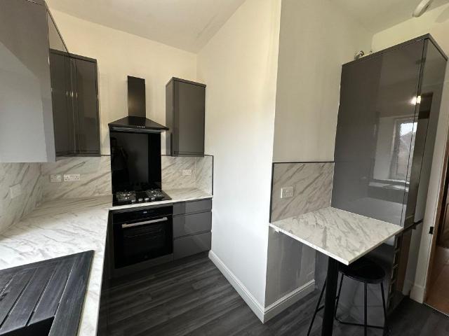 2 bedroom flat to rent