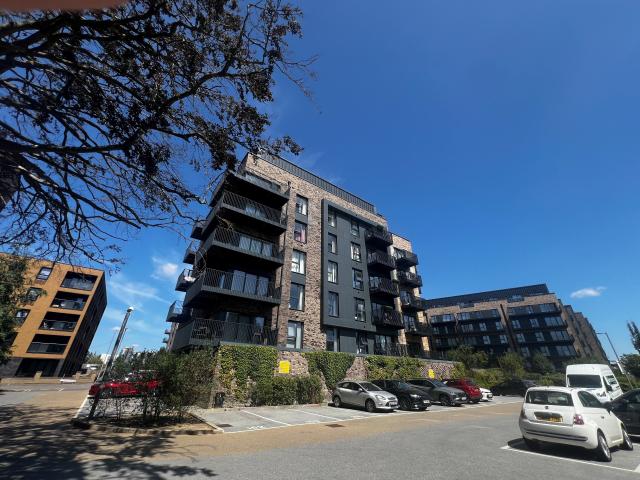 2 bedroom flat to rent