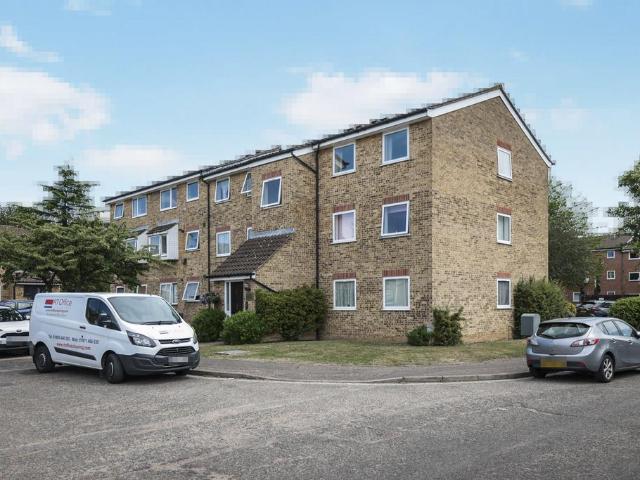 2 bedroom flat to rent