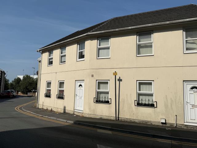 2 bedroom flat to rent