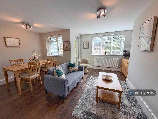 2 bedroom flat to rent