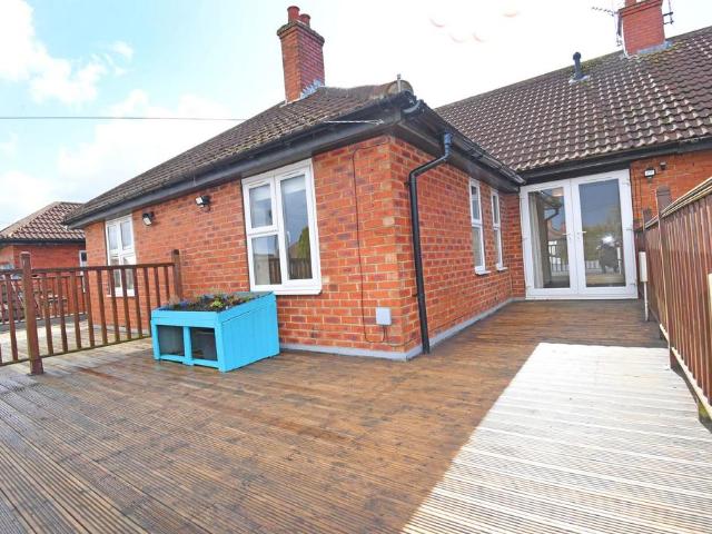 2 bedroom flat to rent