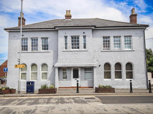 2 bedroom flat to rent