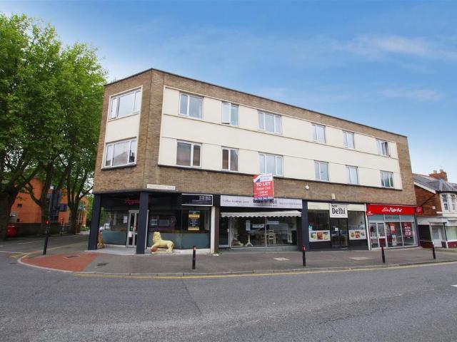 2 bedroom flat to rent