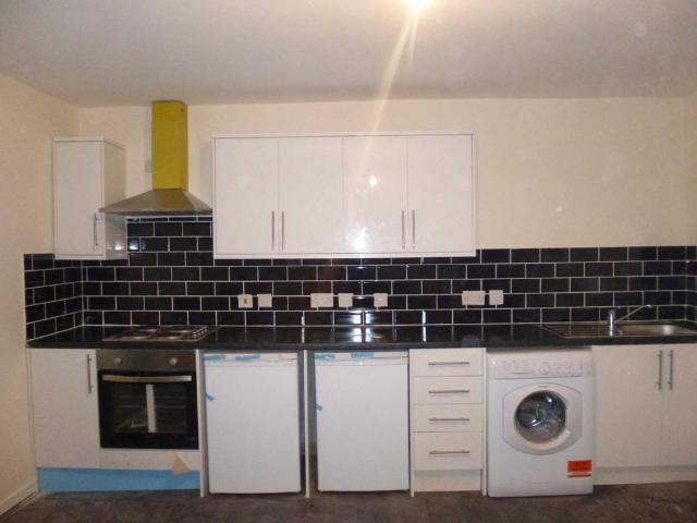 2 bedroom flat to rent