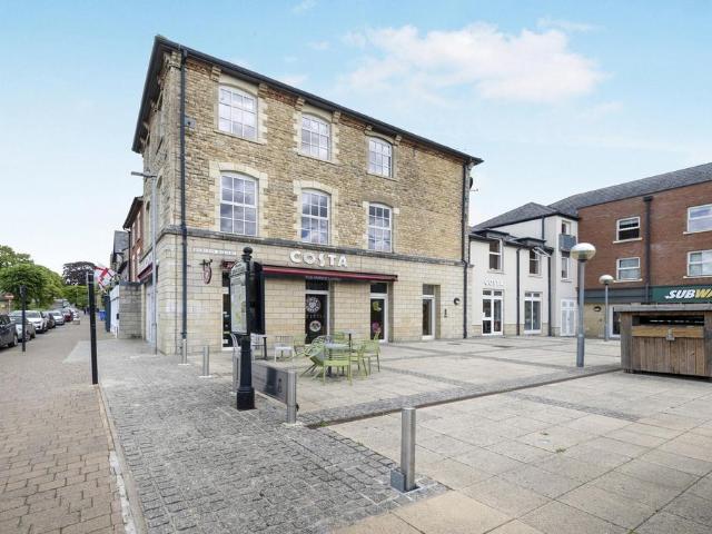 2 bedroom flat to rent