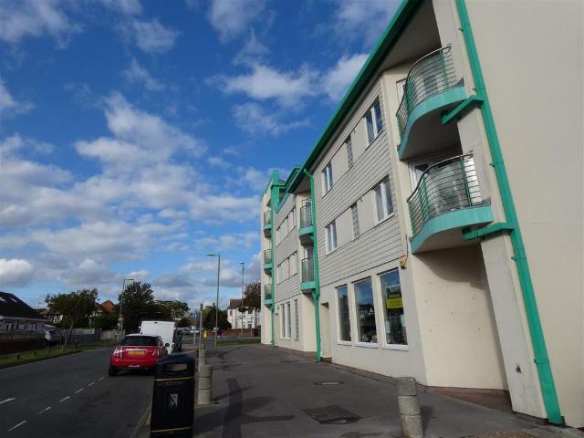 2 bedroom flat to rent