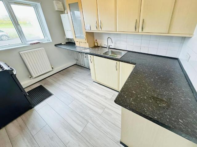 2 bedroom flat to rent
