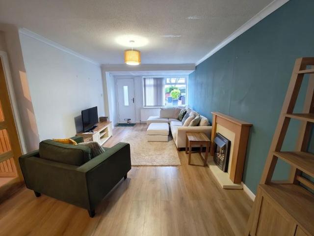 2 bedroom flat to rent