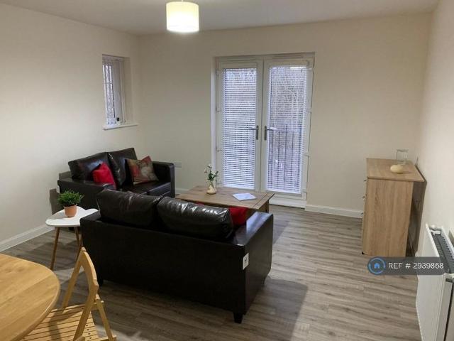 2 bedroom flat to rent