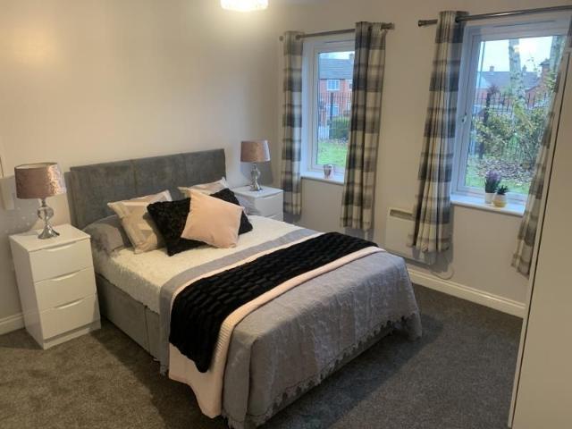 2 bedroom flat to rent