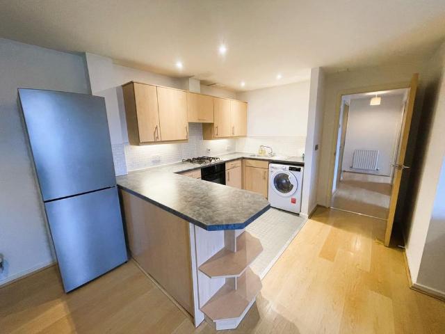 2 bedroom flat to rent
