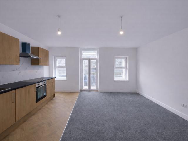 2 bedroom flat to rent