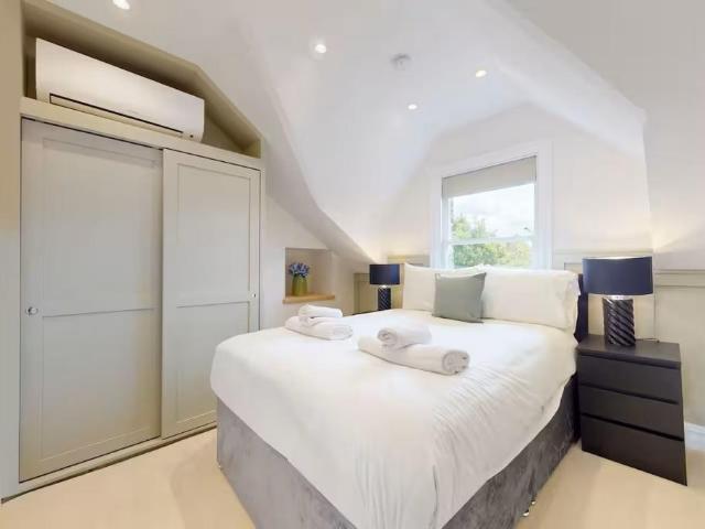 2 bedroom flat to rent
